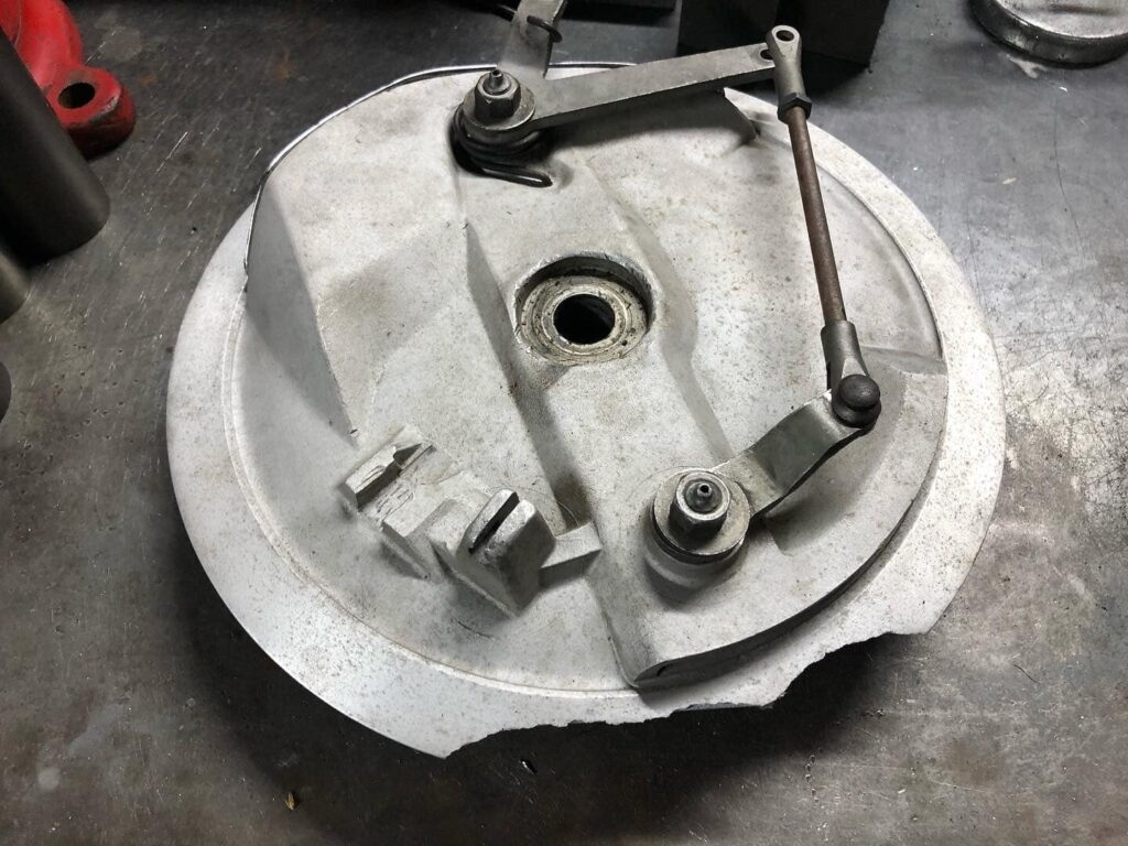 Triumph - グローリーエンジニアリング